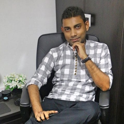 ඔන්න ඉතිං දවස් ගාණකට පස්සේ ගෙදර ආවා – Danesh Edirisooriya